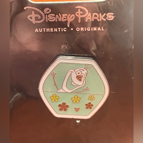 Disney | Accessories | Disney Trading Pin Olaf From Frozen | Poshmark